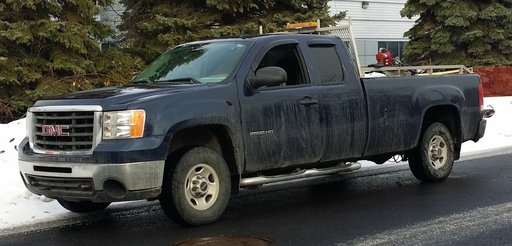 GMC Sierra 2500HD III (GMT900) Extended Cab Long Box 6.0 V8 (360 Hp ...